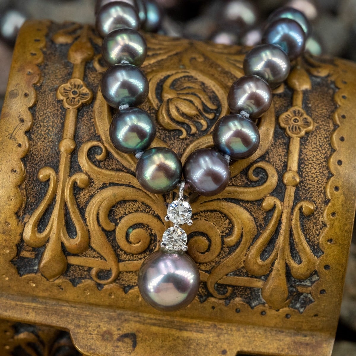 Knotted Black Pearl Strand w/ Pendant 14K White Gold